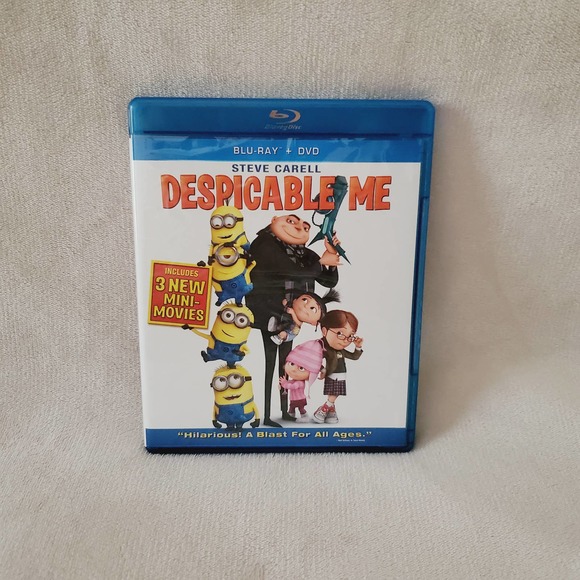 Universal Studio | Media | Newdespicable Me Bluray Dvd Bundle W 3 ...